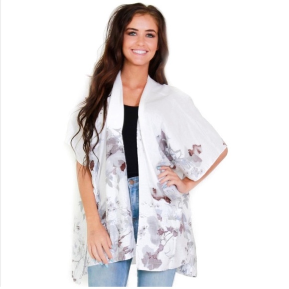 Bijoux Terner | Tops | Nwt Bijorca White Floral Print Summer Kimono ...